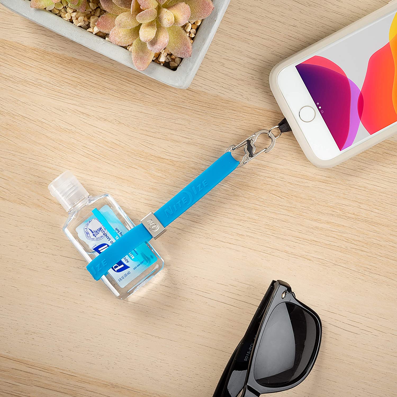 Купить держатель для смартфона Nite Ize Hitch Phone Anchor + Stretch ...